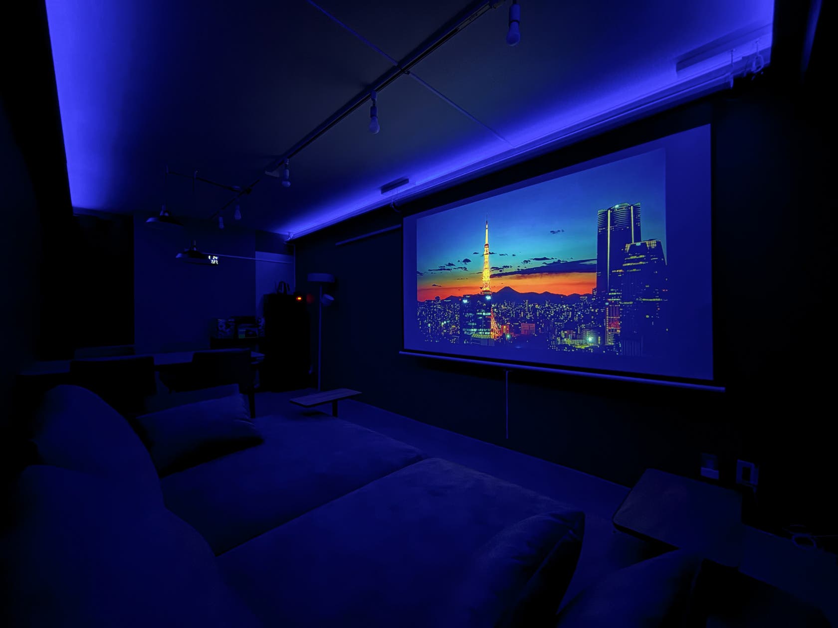 2月リニューアルOPEN✨池袋駅５分｜大型スクリーン｜24h｜DVDプレーヤー｜最大10名｜おうちシアター_404の写真7