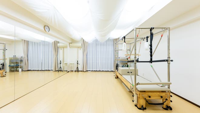 オープン特価🎉【横浜エリア|東神奈川駅5分】ピラティスマシン設置✨ヨガ・ダンス・撮影等にもおすすめです👍の写真7