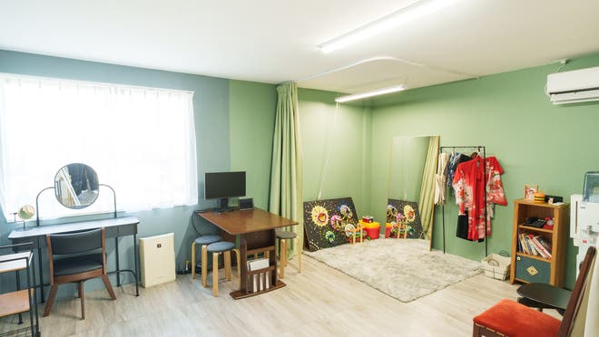 天吊り可能なトップライト付き白ホリゾントスタジオの写真8