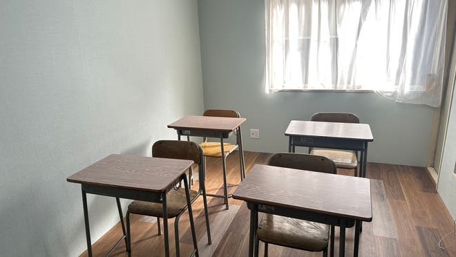 東映撮影所からすぐ!学校セットの撮影スタジオの写真5
