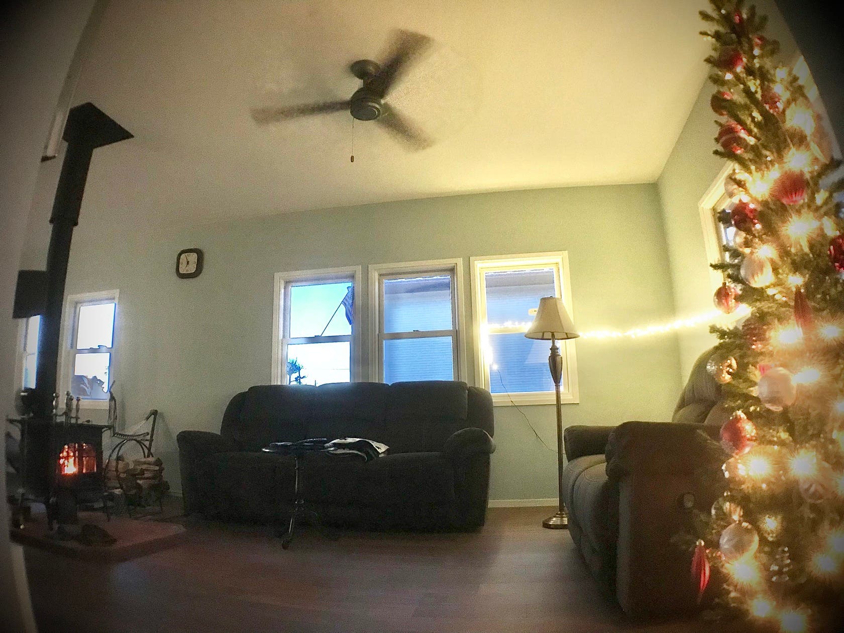 アメリカンなリビングで音楽ヒーリングの写真1