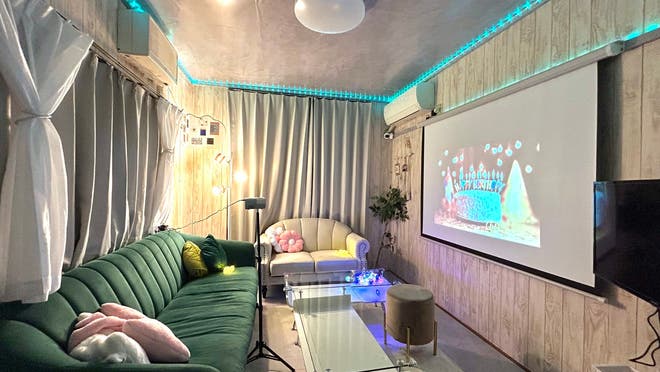 💰町田最高級家具設置💰町田駅5分🚶ママ会✨デート👫女子会❤️誕生日会🎂推し会🌹100インチプロジェクタの写真2