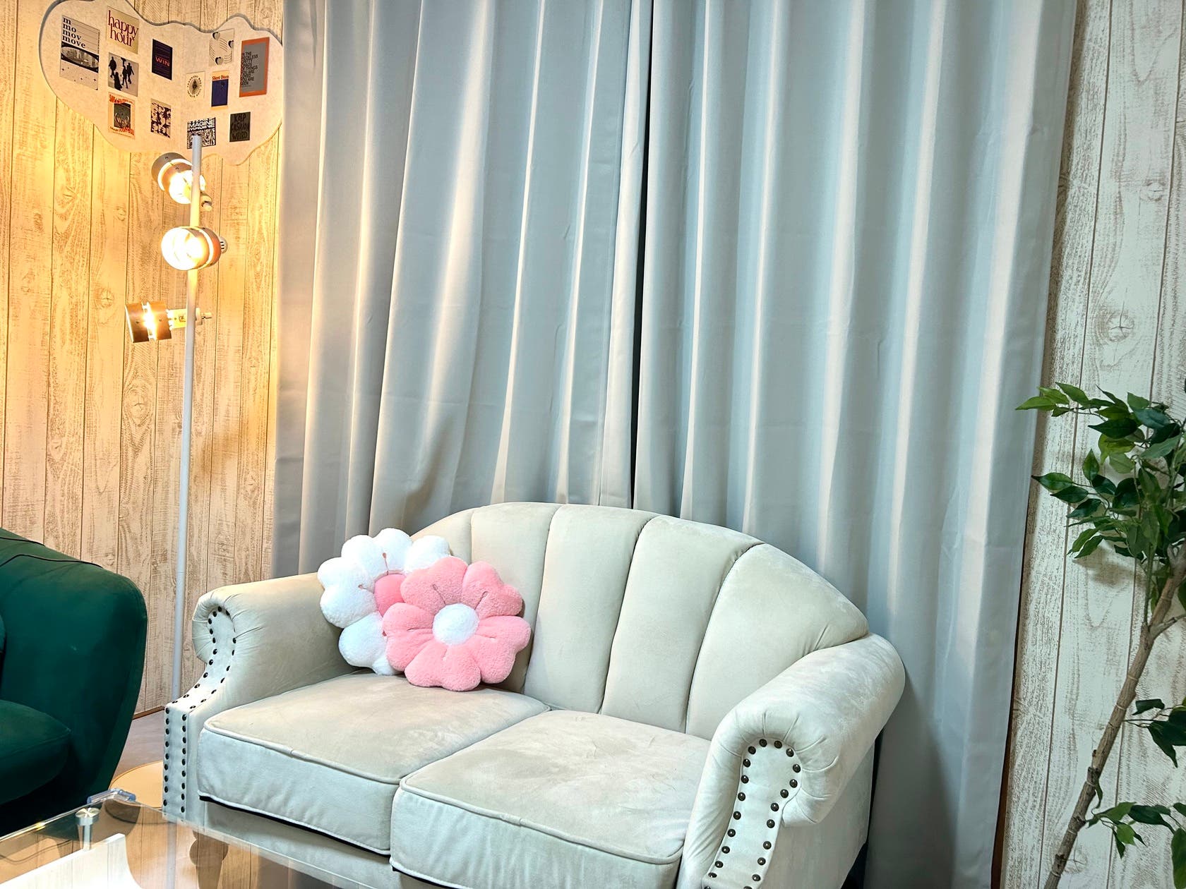 💰町田最高級家具設置💰町田駅5分🚶ママ会✨デート👫女子会❤️誕生日会🎂推し会🌹100インチプロジェクタの写真12