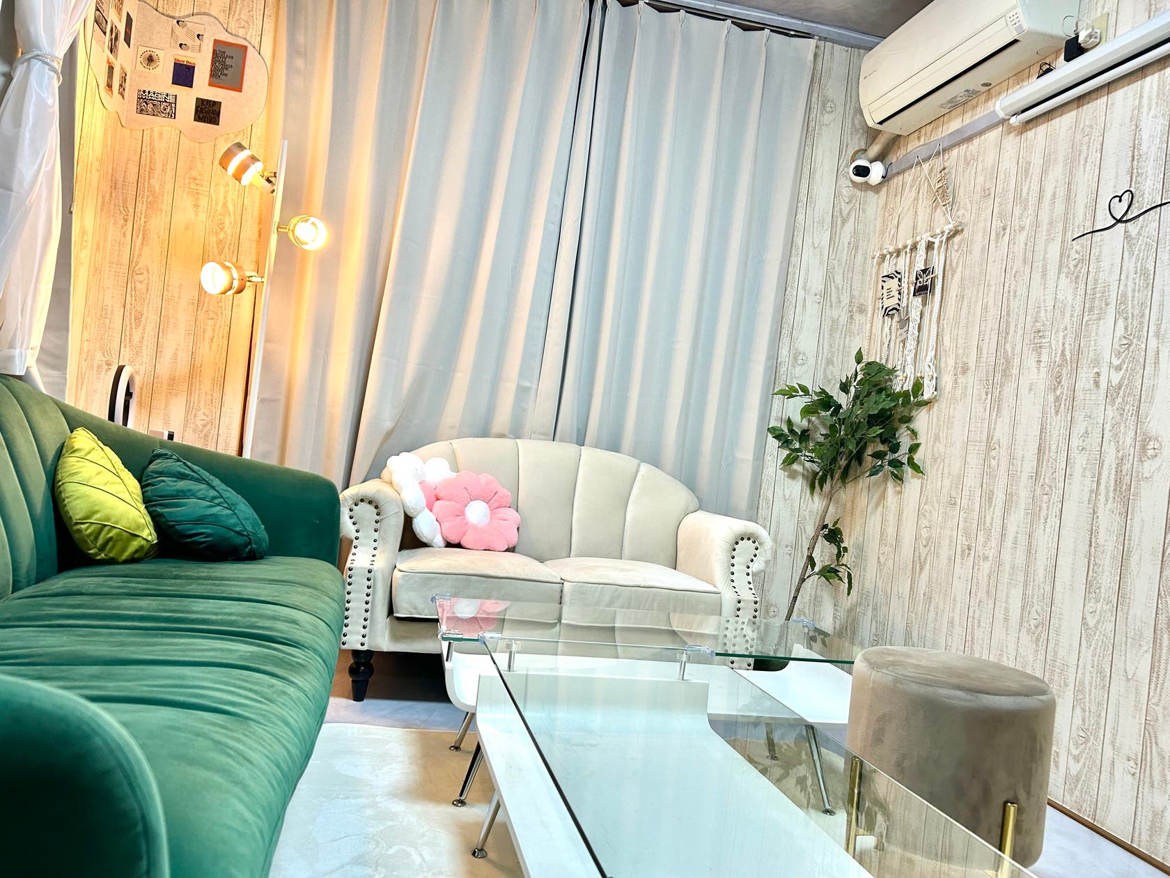 💰町田最高級家具設置💰町田駅5分🚶ママ会✨デート👫女子会❤️誕生日会🎂推し会🌹100インチプロジェクタの写真23