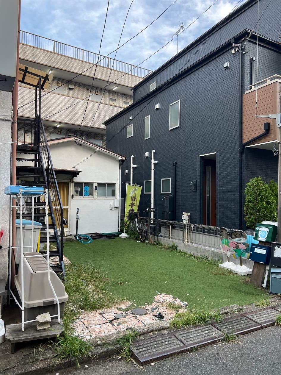 東村山駅スキップ4分！自由に使える人工芝。駐車場、キッチンカー、イベントなど。の写真2