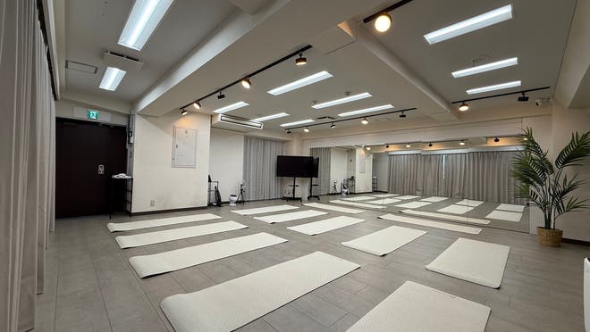 【OPEN記念】駅前/鏡5.4m/シンプル多目的スタジオ/ダンス・ヨガ・コスプレ・撮影・演劇にの写真2