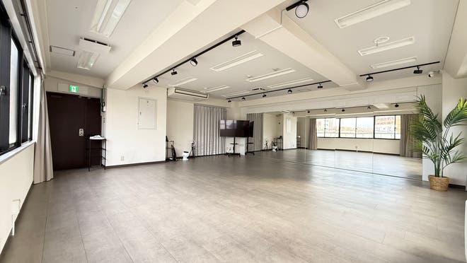 【OPEN記念】駅前/鏡5.4m/シンプル多目的スタジオ/ダンス・ヨガ・コスプレ・撮影・演劇にの写真7