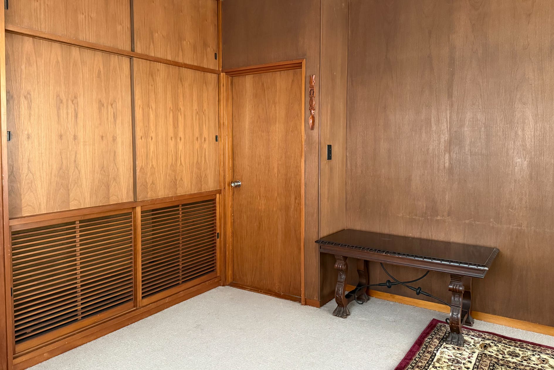 【Droom】駅から徒歩5分！自然光たっぷりの古びた洋室｜ポートレート｜コスプレ｜推し活｜お茶会の写真11