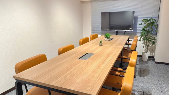 【新大阪駅東口10秒❗️超駅近】無料WiFi・モニター・ホワイトボード無料貸出中❗️完全個室・会議・面談《SS新大阪516》の写真2