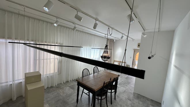 【表参道徒歩3分】自然光・ベージュと白・アーチ・アンティーク・海外インテリア・フォトスタジオの写真12