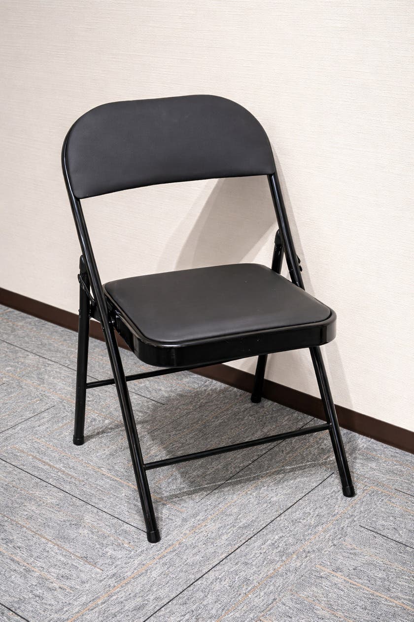 【新大阪駅東口１０秒❗️超駅近】無料WiFi・モニター・ホワイトボード無料貸出中❗️完全個室・会議・面談《SS新大阪516》の写真13