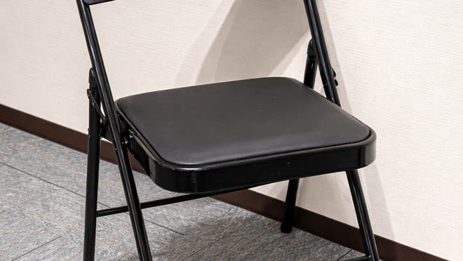 【新大阪駅東口10秒❗️超駅近】無料WiFi・モニター・ホワイトボード無料貸出中❗️完全個室・会議・面談《SS新大阪516》の写真13