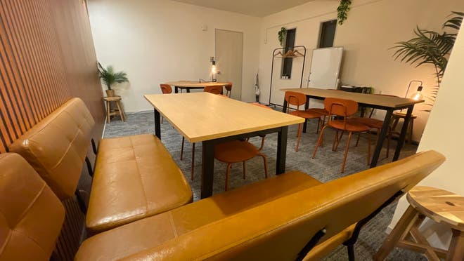 【大井町駅徒歩3分!品川駅1駅】最大18名/無料Wifi/会議・撮影・女子会・ボドゲ・パーティ等!飲食🍺🍷可!の写真3