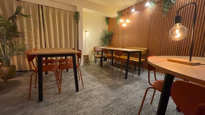 【大井町駅徒歩3分!品川駅1駅】最大18名/無料Wifi/会議・撮影・女子会・ボドゲ・パーティ等!飲食🍺🍷可!の写真5