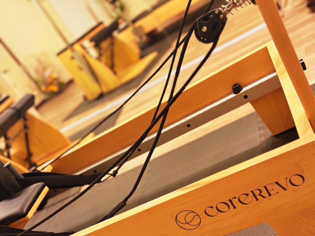 【天神・赤坂5分】完全個室マシンピラティス！リフォーマー＆チェア完備！1人でも、ペアでも練習可能！の写真14