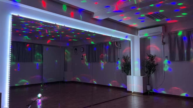 【🎉NEW OPEN割引🎉】ダンス・舞台稽古・撮影などで使える1階スタジオ/高円寺駅7分/大型鏡5面/41㎡・15名利用可の写真3