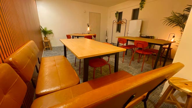 【大井町駅徒歩3分!品川駅1駅】最大18名/無料Wifi/会議・撮影・女子会・ボドゲ・パーティ等!飲食🍺🍷可!の写真3