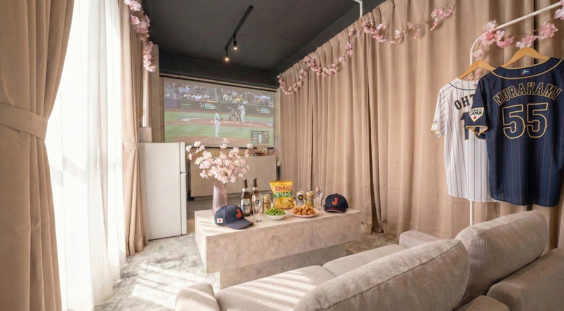 #スイスイシアターGoburin【水道橋/後楽園】最大8名🉐駅3分🥳歓送迎会🎉女子会/推し活・撮影/24H/ケータリングの写真1