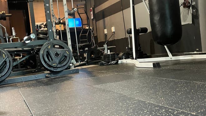 小倉駅から徒歩3分のプライベートジムの写真2