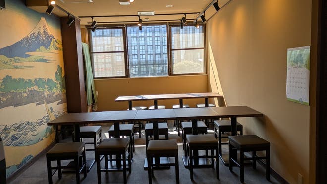 JR成田駅東口から徒歩30秒 ミーティングRoom E/ GAKUYA Bird店 /44名まで利用可能 の写真6