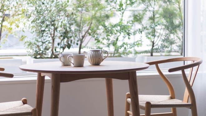 南向きの大きな窓から自然光|北欧ナチュラル空間+屋外撮影バルコニー|写真撮影、ムービー撮影、イベント、セミナー、会議室の写真6