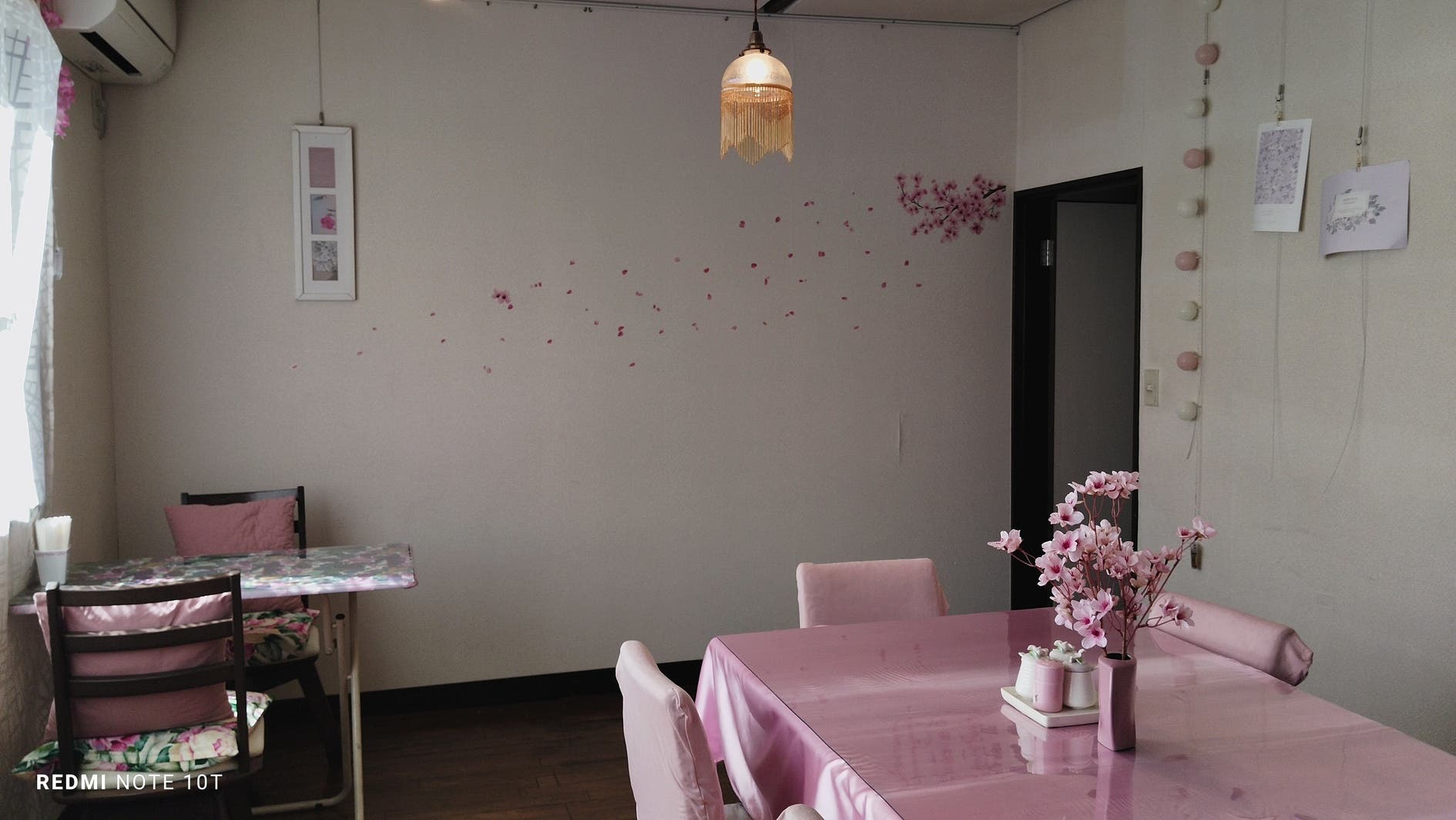 神泉駅徒歩数十秒！　日本家屋2階の10畳　ギャラリー使用可　電子ピアノありの写真3