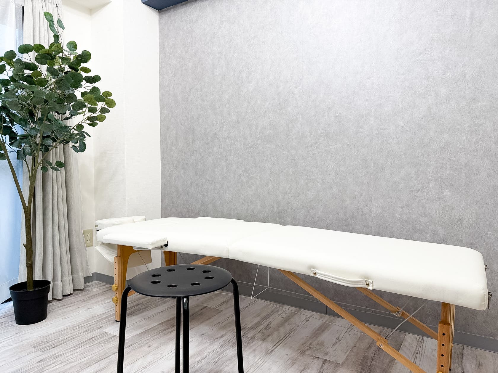 【New！】三鷹駅からすぐ！最大10名/懇親会・会議・女子会・ボドゲ等！周辺にコンビニやスーパーあり！の写真6