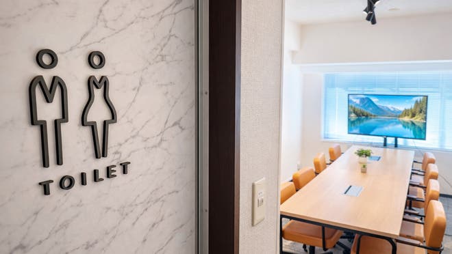 【新大阪駅東口10秒❗️超駅近】無料WiFi・モニター・ホワイトボード無料貸出中❗️完全個室・会議・面談《SS新大阪516》の写真9