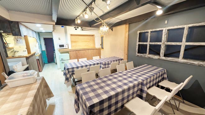 【駅徒歩1分!】ピザ窯🍕と製氷機のある多目的スペースの写真1