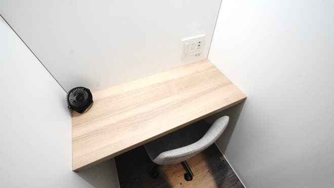 <SpemaBOX蔵前駅No.2>1人用完全個室💼駅徒歩30秒🚃光回線Wi-Fi📶電源🔌テレワーク/Web面談/作業の写真4