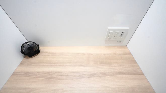 <SpemaBOX蔵前駅No.2>1人用完全個室💼駅徒歩30秒🚃光回線Wi-Fi📶電源🔌テレワーク/Web面談/作業の写真3