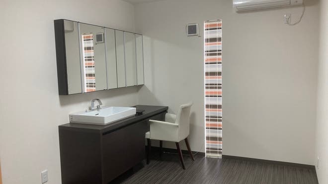 青木島町大塚のレンタルサロンの写真2