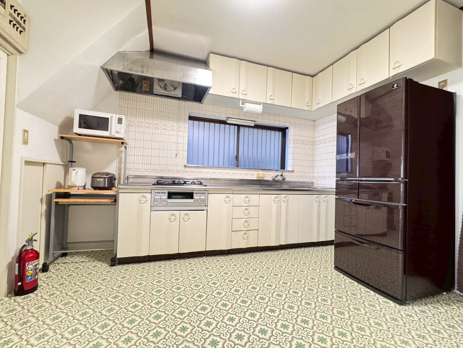 広々125㎡｜Yogibo,ハンギングチェア,パーティー,誕生日会🎂歓送迎会🌸撮影,会議✏️リモートワーク🗒️の写真6