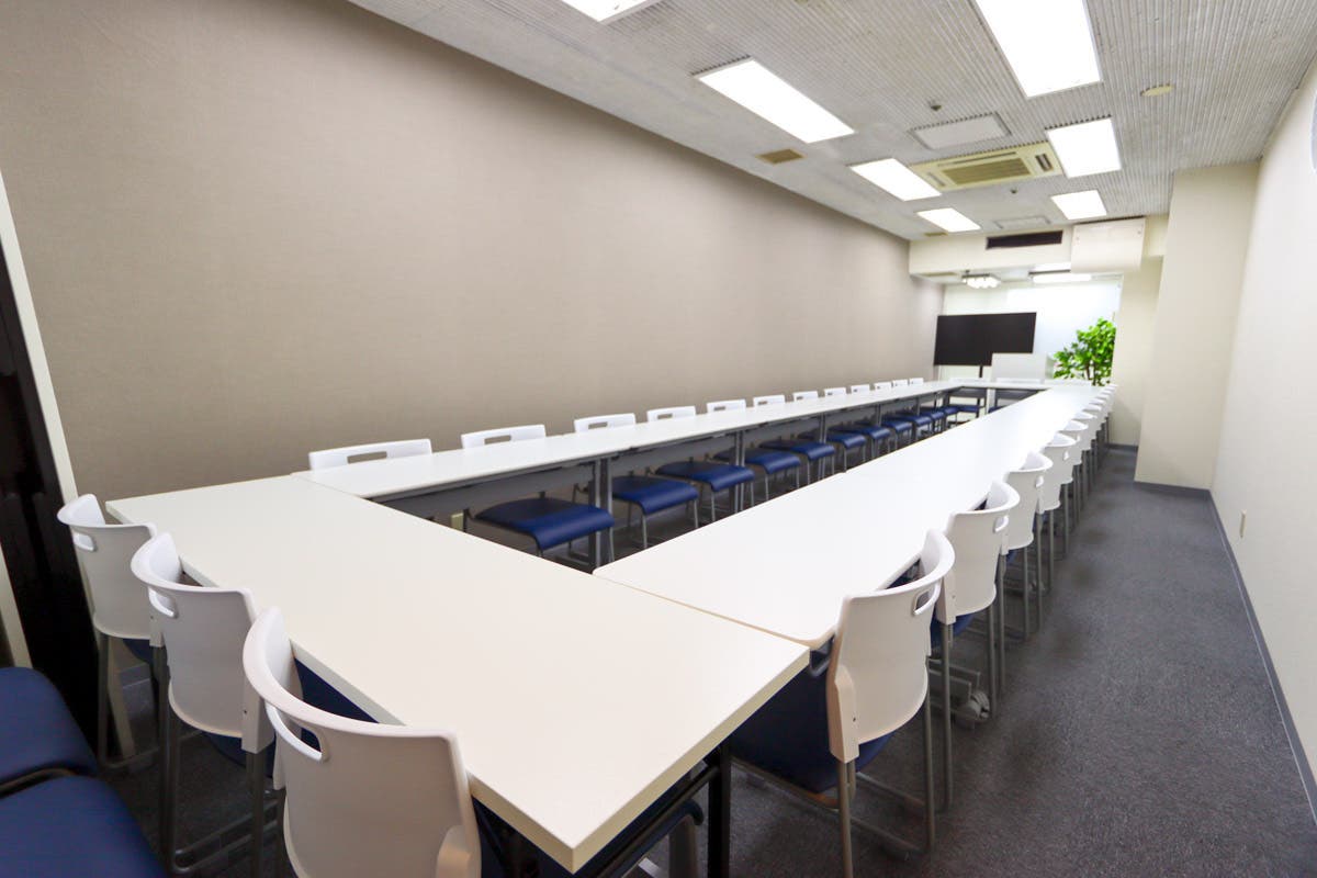 【JR新橋駅目の前！36名】プロジェクタ―・WiFi無料！10Gbps回線！ふれあい貸し会議室 新橋No125 ニュー新橋ビルの写真11