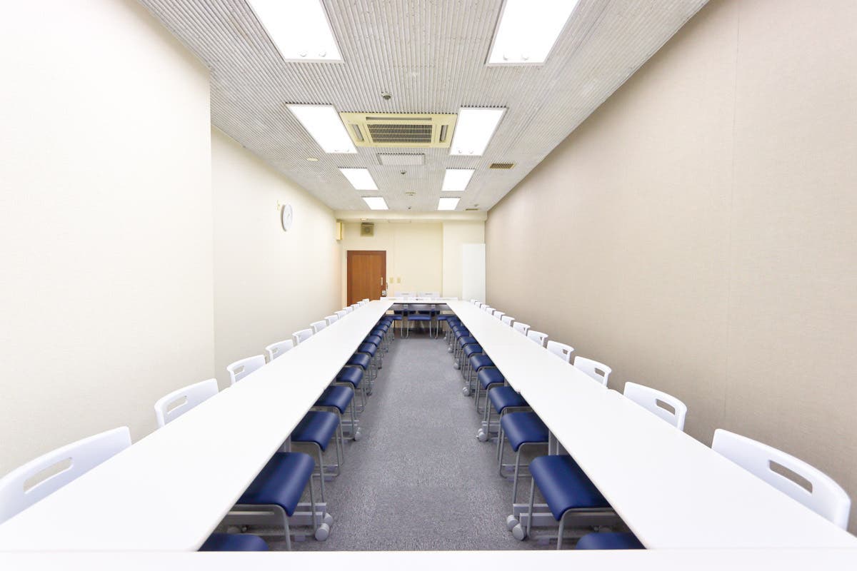 【JR新橋駅目の前！36名】プロジェクタ―・WiFi無料！10Gbps回線！ふれあい貸し会議室 新橋No125 ニュー新橋ビルの写真13