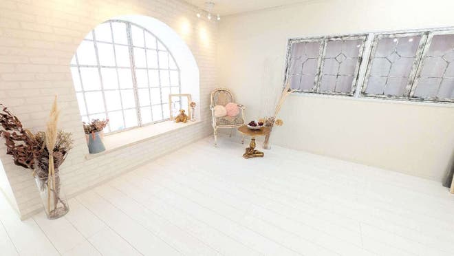 ☆2階☆3階140㎡ 広さが魅力!📸コスプレ🌟ポートレート✨️おしゃれなスタジオがオープン!様々な雰囲気のお部屋が魅力の写真1