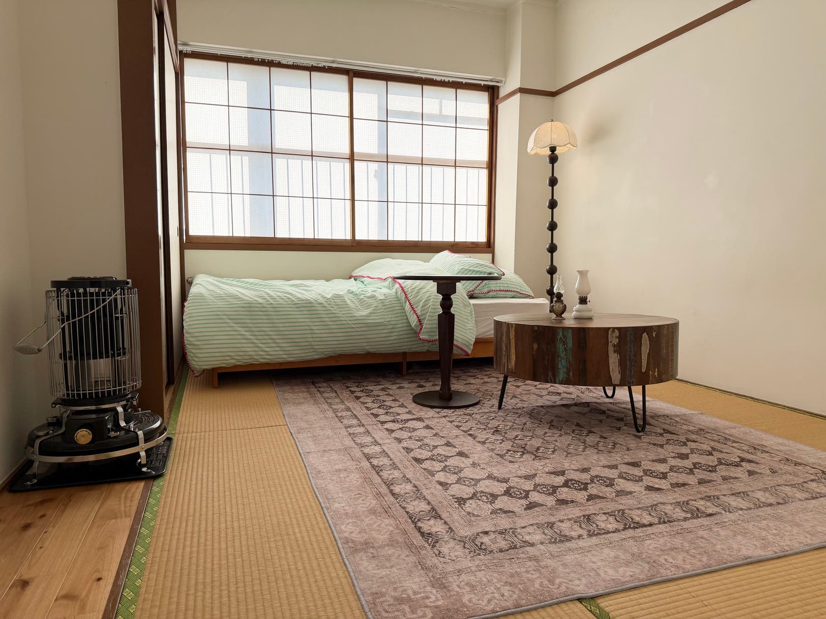 【NEW】🔰初回割あり　水道橋1分　自然光撮影スタジオ｜ポートレート＆商品撮影×和室×キッチン×300種の小物使い放題の写真18