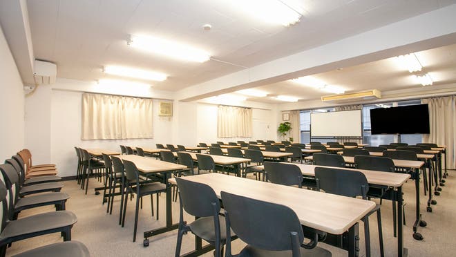 大手町駅5分!最大60名/高速WiFi/セミナー・カンファレンス・会議/飲食可☕🍷/1階に無料喫煙所🚬の写真1