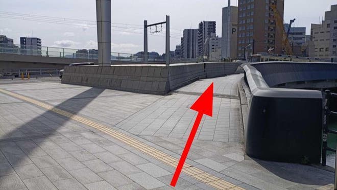 【Seeds Co-work 広島駅前】1名用完全個室③ モニター・フリードリンク付きの写真23