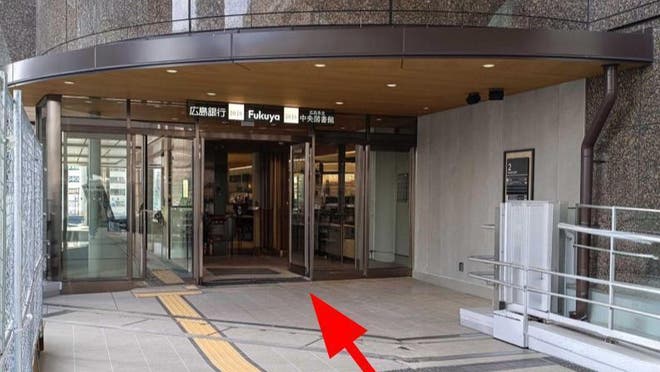 【Seeds Co-work 広島駅前】1名用完全個室⑤ モニター・フリードリンク付きの写真17