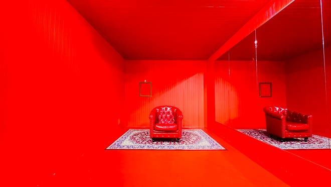 ベストホスト運営✨Tiktok撮影に最適なレンタルスペース・ダンススタジオ!動画撮影【3F】ベースカラー:レッドの写真3