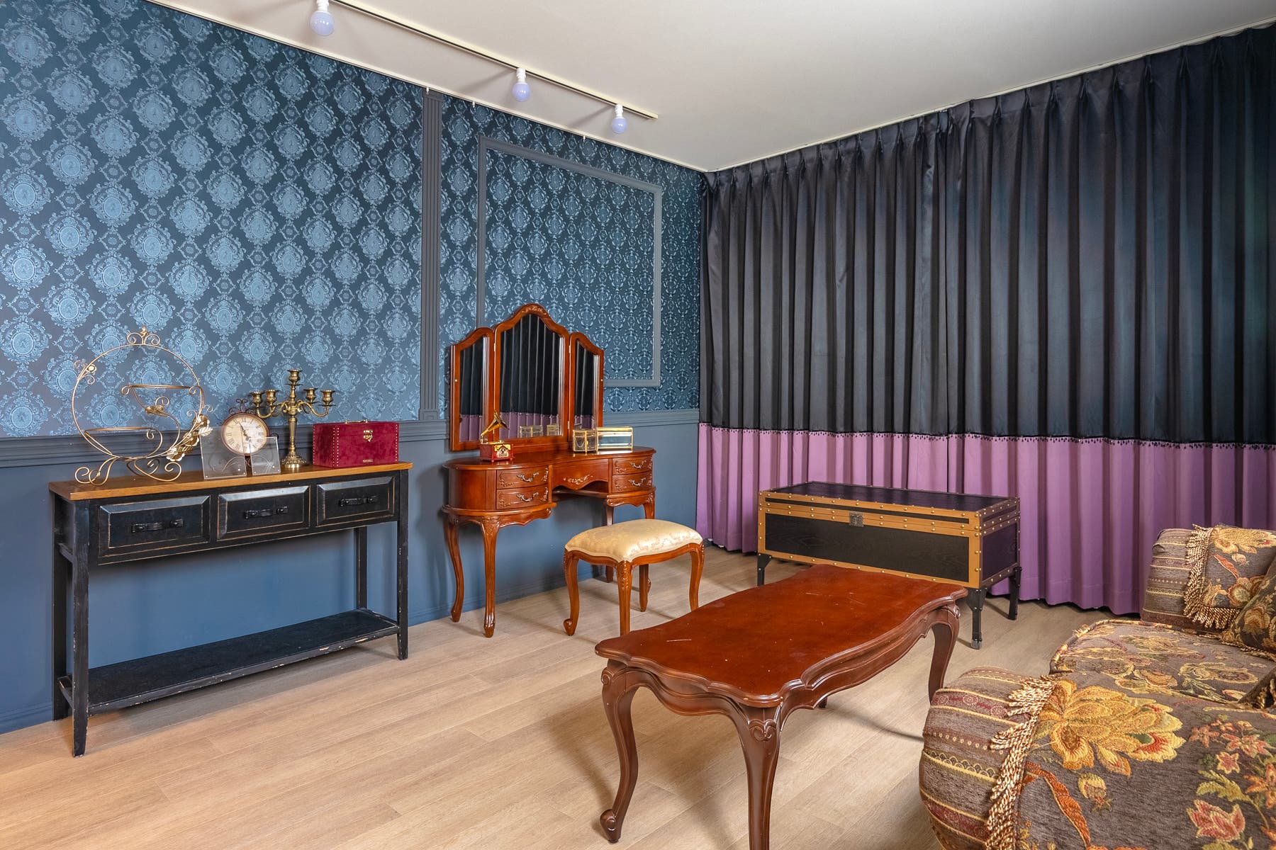 スペモ🥀ペット可🐾ゴシック・ゴスロリ🦇コスプレ⚜️推し活🌹女子会.767_チェリッシュスタジオ 12号館の写真6