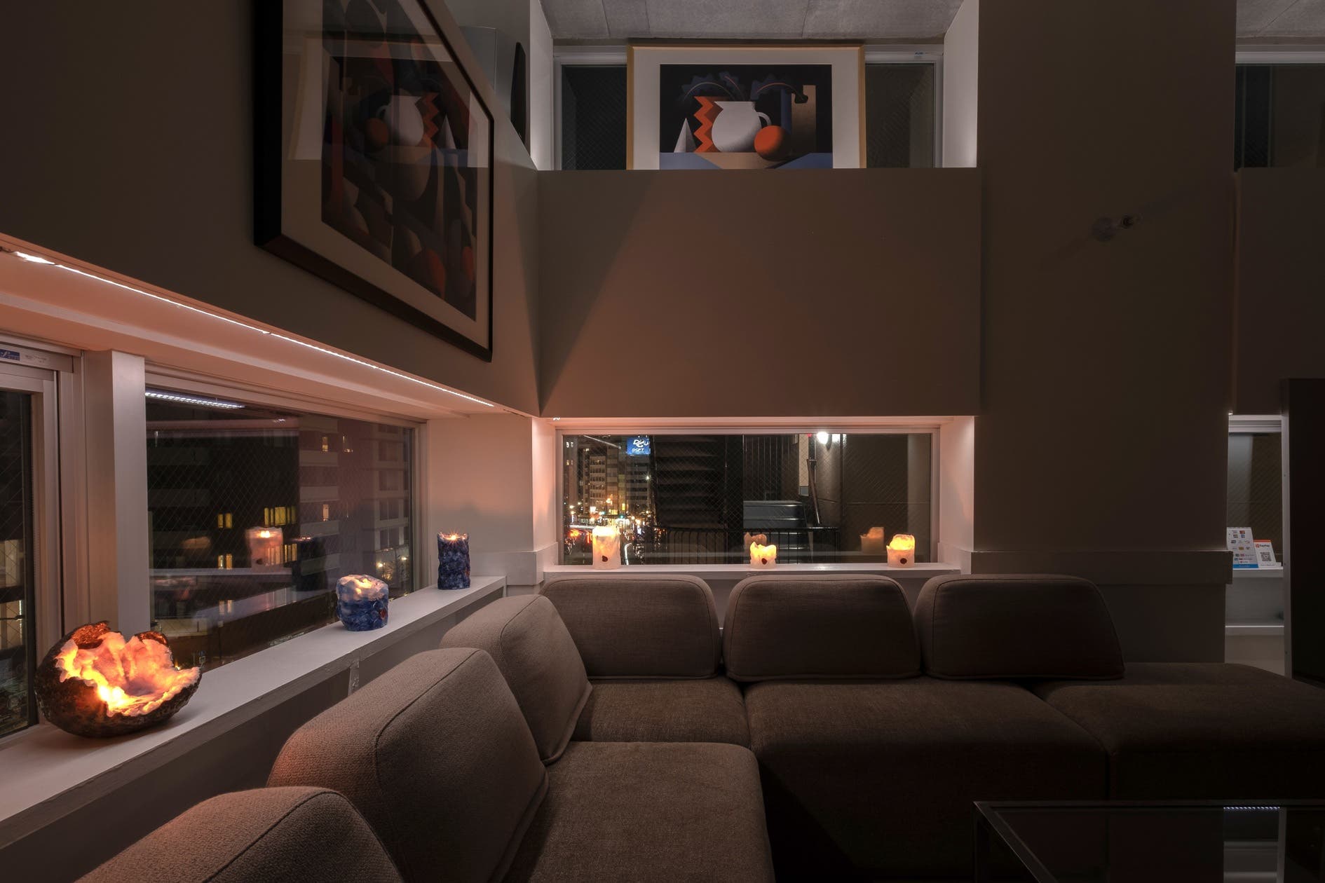 【代官山駅 徒歩4分　恵比寿駅 徒歩5分】プロジェクター・スピーカーを使ったプライベートパーティに最適なイベントスペースです！の写真2