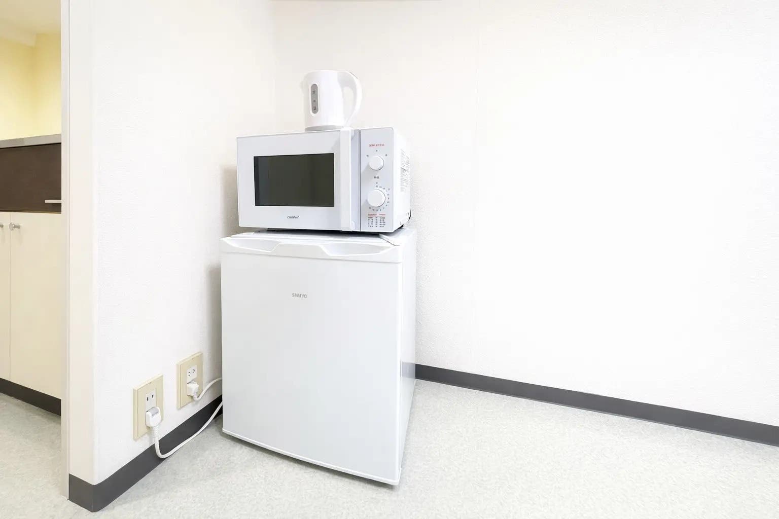 🚶丸の内駅徒歩1分｜高速Wi-Fi完備📶｜🎲ボードゲーム充実｜🍳BRUNO＆卓上IHあり｜🎬映画見放 題スペース🔌の写真15