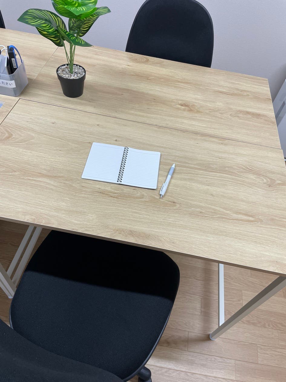 【2026年３月 NEW OPEN】福山駅前 North Space｜北口徒歩3分｜15畳4〜6名個室｜会議・勉強｜WiFi完備の写真3