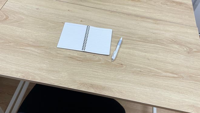 【2026年3月 NEW OPEN】福山駅前 North Space|北口徒歩3分|15畳4〜6名個室|会議・勉強|WiFi完備の写真3