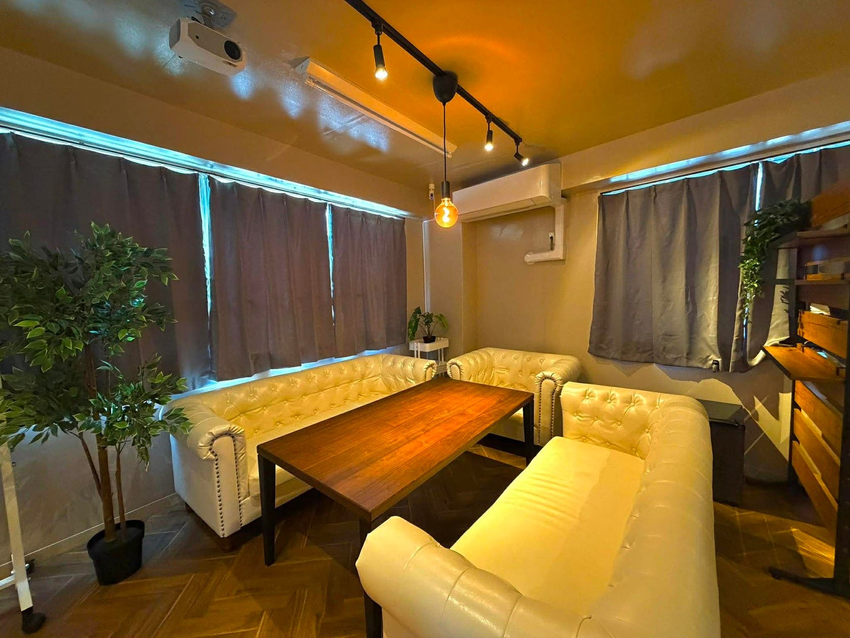 【平日値下げしました！】都内最安値1時間110円～備品貸与、商用撮影、アルコール持ち込みも全て無料でご利用いただけます！の写真6