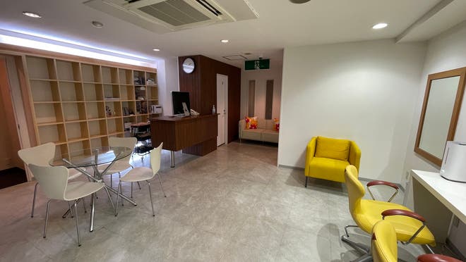 甲府駅近|ウェディングサロン内の美容向けレンタルスペースの写真3