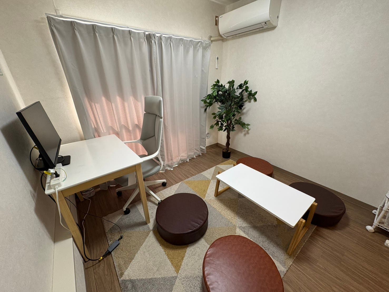 ＜プレイス八王子＞⭐️完全個室⭐️高速Wi-Fi/モニター無料！/テレワーク/Web会議,面接/自習の写真5