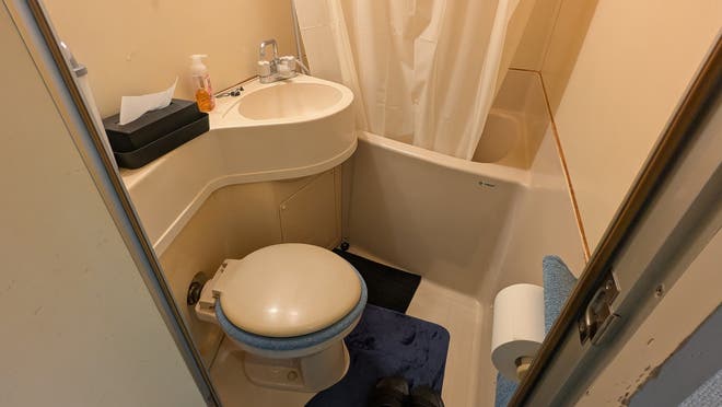 【東銀座徒歩すぐ】静かな落ち着いた空間✨会議・リモート作業に最適、施術ベッド付きでサロン利用も可能の写真7